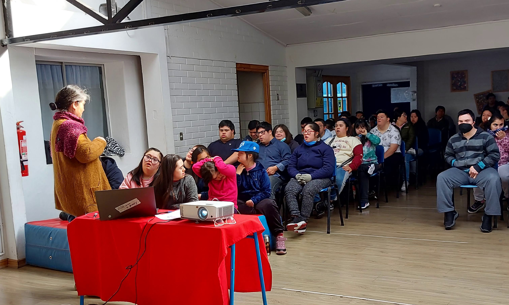 5° conversatorio reflexivo redes sociales – Escuela Anadime